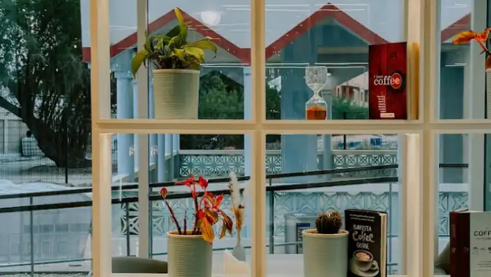 Notes Cafe - Al Ain - Coffee Shop Arcade