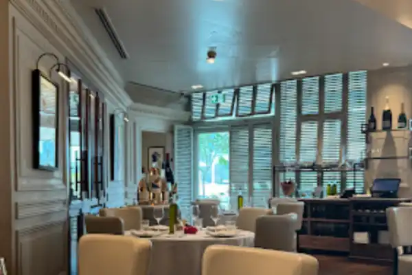 La Petite Maison (LPM) Abu Dhabi - Coffee Shop Arcade