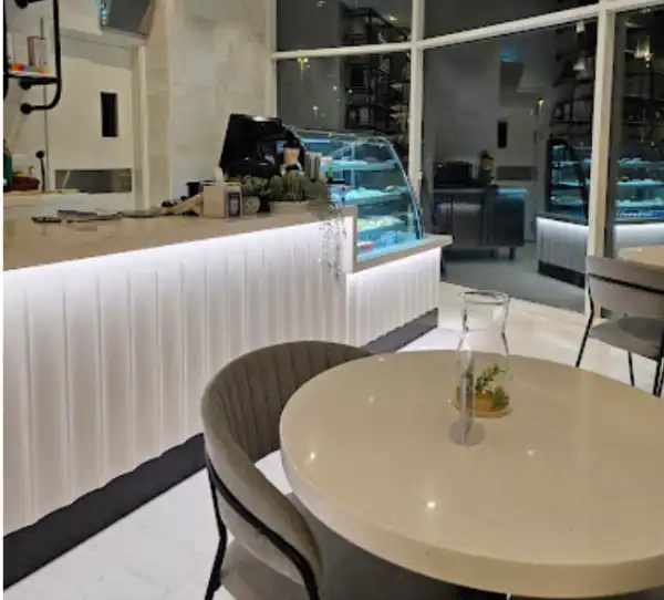 Viola Speciality Cafe - Coffee Shop Arcade