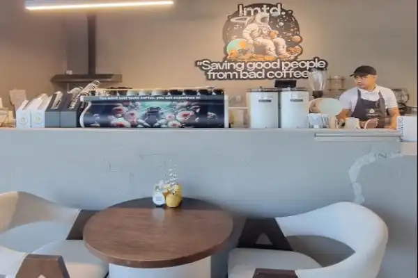 Lmtd Specialty Coffee Bar - Coffee Shop Arcade