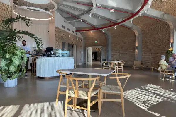 Fay Cafe - Coffee Shop Arcade